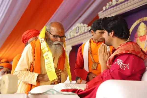 Bageshwar Dham Sarkar | Baba Bageshwar Dham - Bageswardham.com