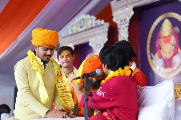 Bageshwar Dham Sarkar | Baba Bageshwar Dham - Bageswardham.com